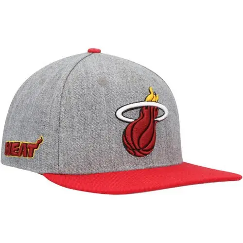 PRO STANDARD Red Miami Heat Classic Logo Two-tone Snapback Hat