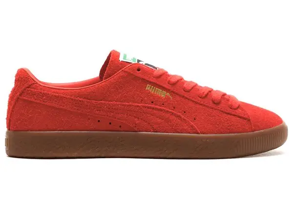PUMA Suede Vtg Hairy Suede Sneakers - Red/gum/gold