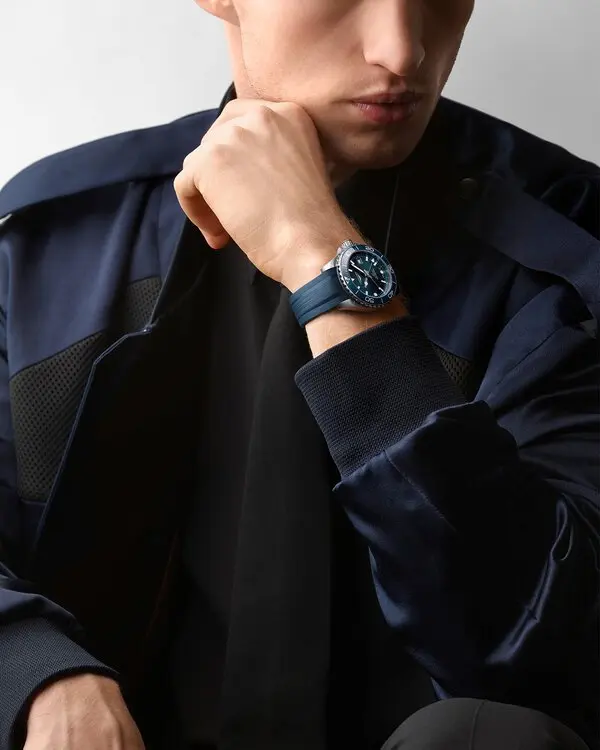 LONGINES Hydroconquest Gmt 41mm Watch