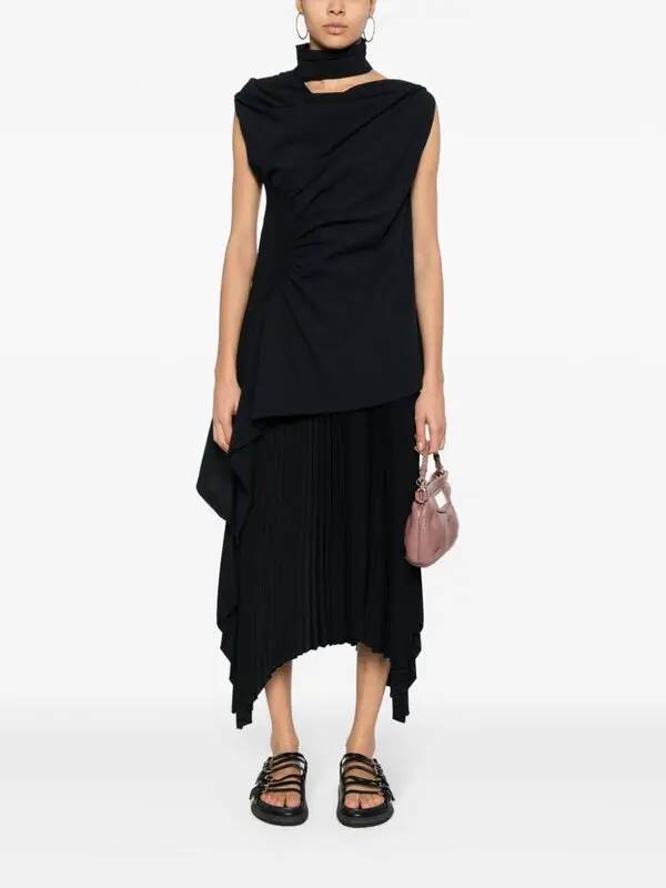 Issey Miyake Crepe Asymmetric Blouse - Black