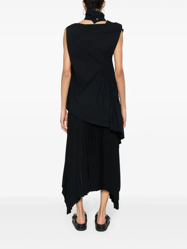 Issey Miyake Crepe Asymmetric Blouse - Black