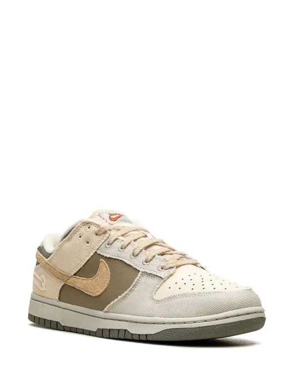 Nike Dunk Low Light Bone/neutral Olive Sneakers - Neutrals
