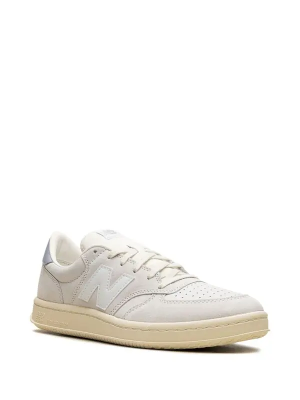 NEW BALANCE T500 Low-top Sneakers - Neutrals