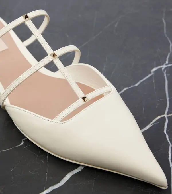 Valentino Garavani Rockstud Wispy 20 Leather Mules - White