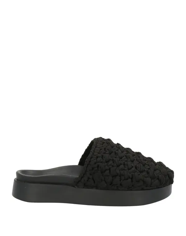 Inuikii Mules & Clogs