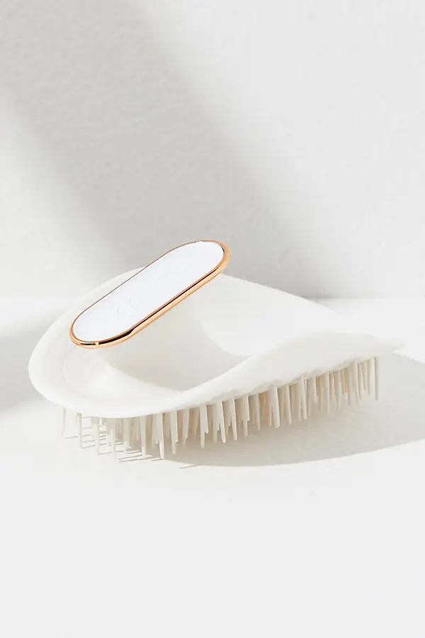 MANTA® Manta Healthy Hair & Scalp Brush - White