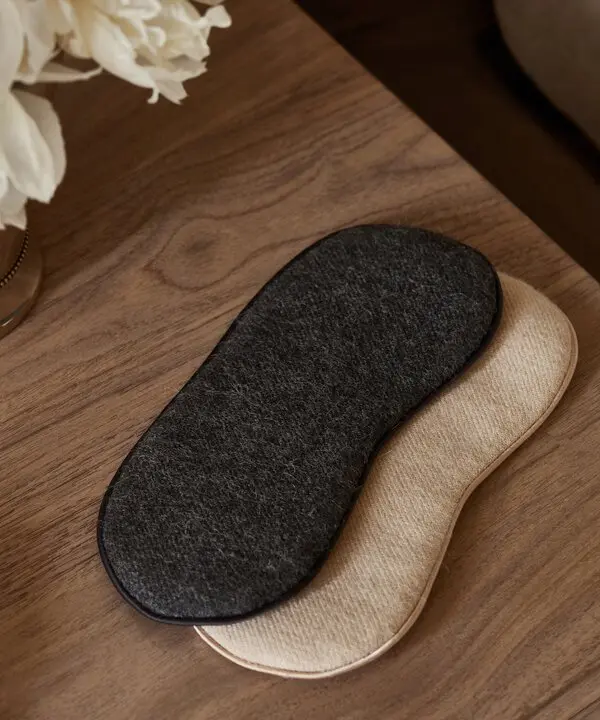 Jenni Kayne Alpaca Eye Mask - Charcoal