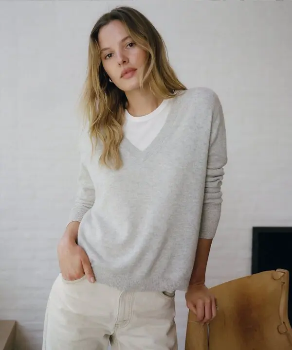 Jenni Kayne Flynn Cashmere V-neck Sweater - Grey