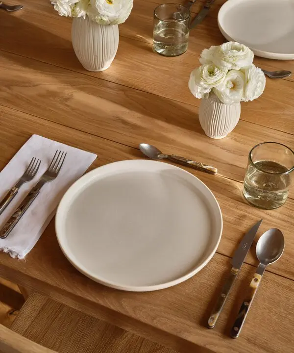 Jenni Kayne Pacific Dinner Plate - Ivory