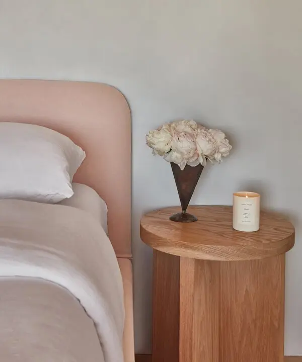 Jenni Kayne Cove Bed - Shell