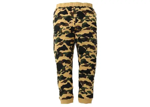 A BATHING APE 1st Camo Sweatpants - Yellow