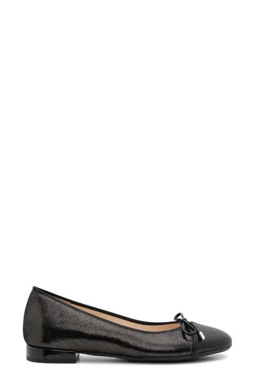 ARA Sonoma Cap Toe Flat