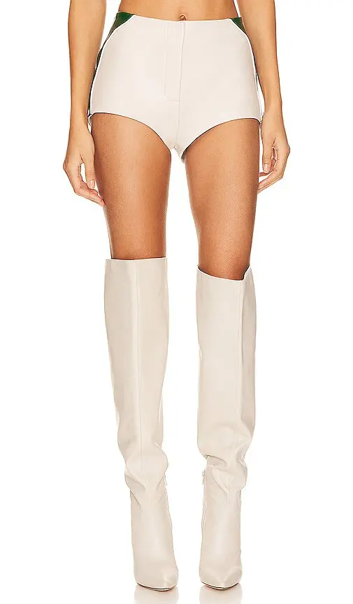 LAMARQUE X Varsity Short