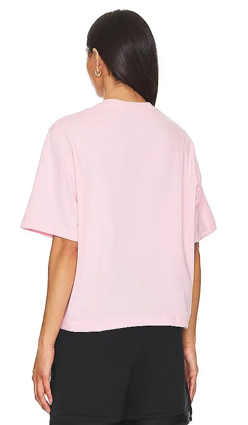 Nike Tee In Pink