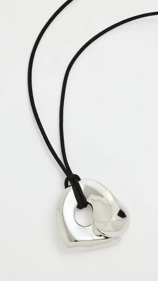 Agmes Gertrude Pendant Necklace - Silver