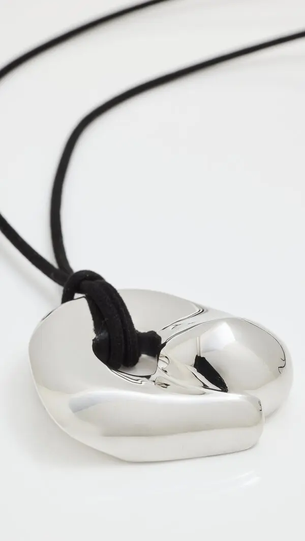Agmes Gertrude Pendant Necklace - Silver