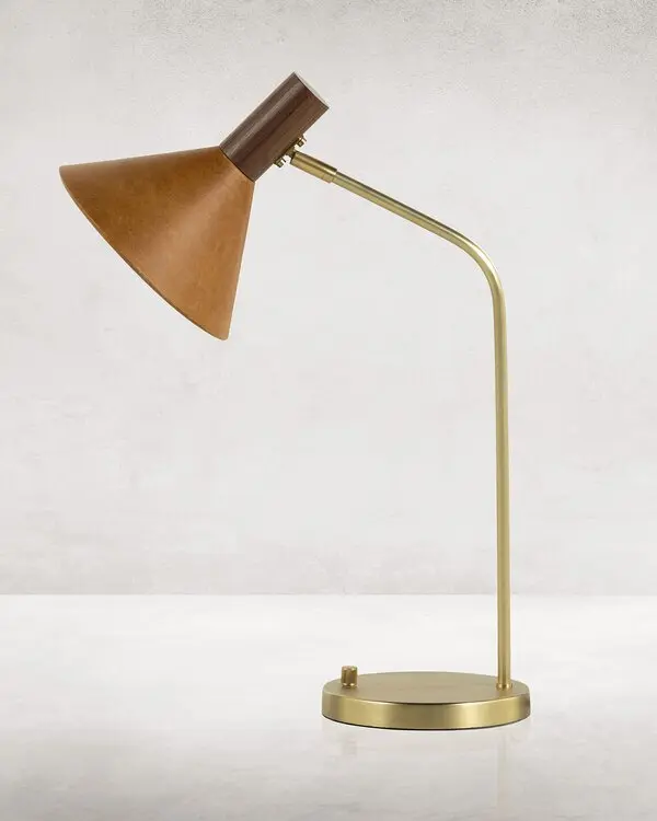 FOUR HANDS Cullen Desk Lamp