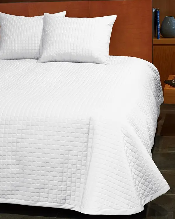 SIGNORIA FIRENZE Masaccio Quilted Coverlet - White