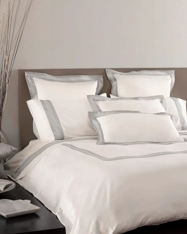SIGNORIA FIRENZE Cascina Duvet Cover - White/silver Moon