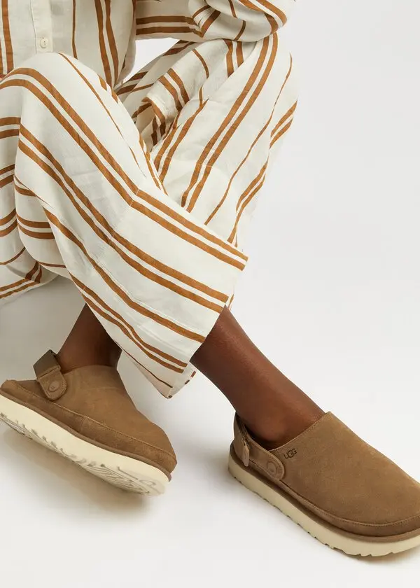 UGG Goldenstar Suede Clogs - Beige