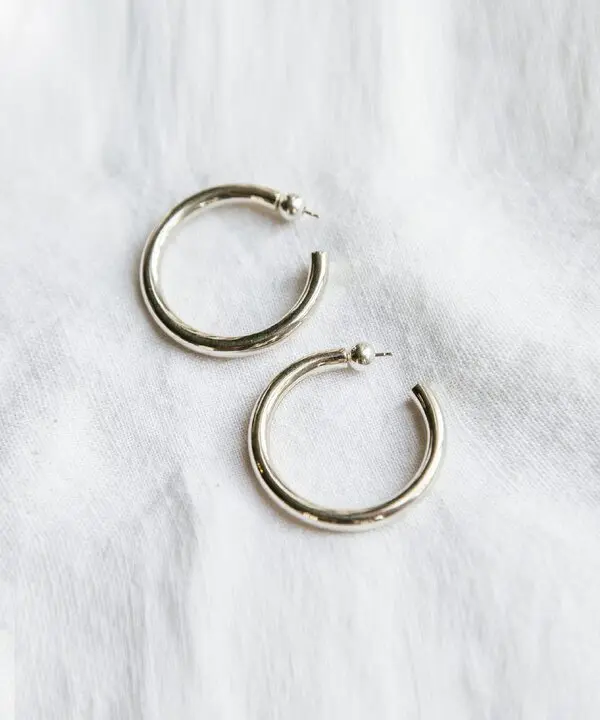 Sophie Buhai Medium Everyday Hoop Earrings In Silver | Editorialist