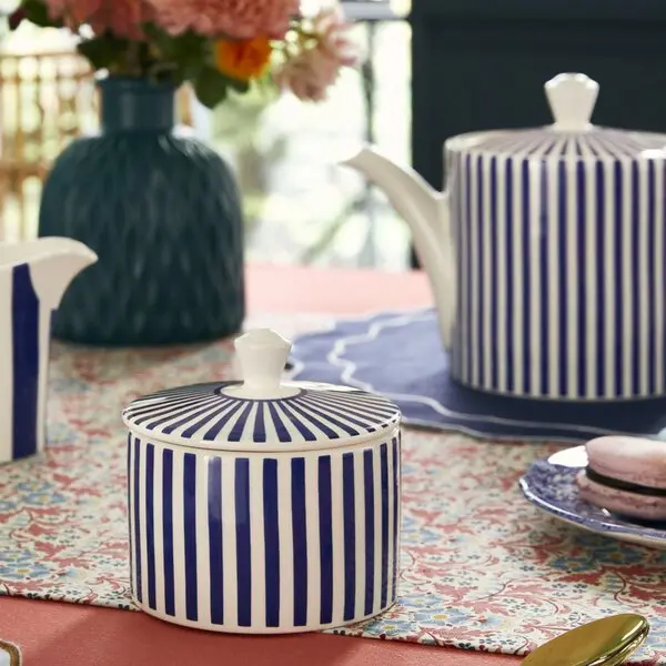 SPODE Italian Steccato Covered Sugar Bowl