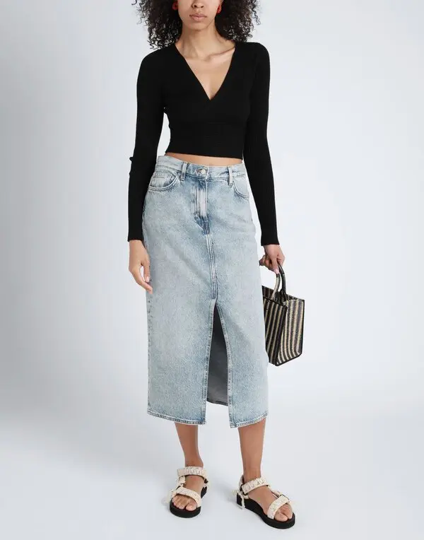 Only Knitted Cropped V-neck Sweater