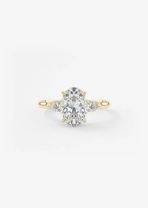 FRANK DARLING The Cathedral Three Stone Oval Ring - Yellow Gold