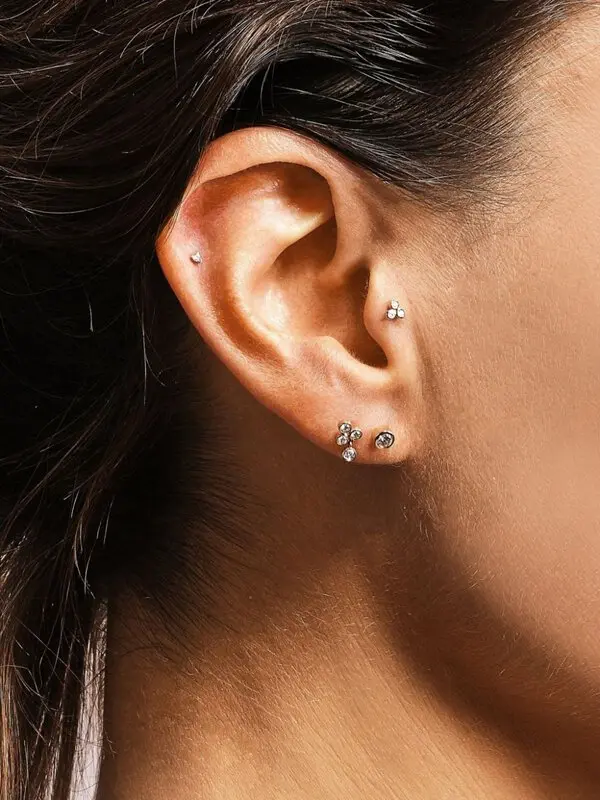 LARK & BERRY 14kt White Gold Trio Diamond Stud Earring