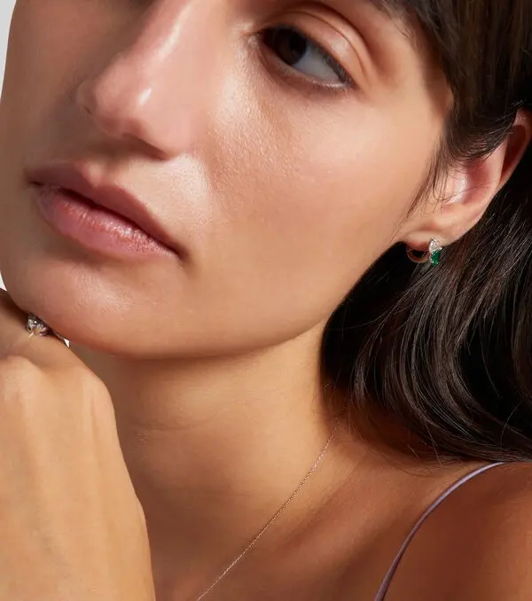 REPOSSI Serti Sur Vide 18kt White Gold Single Earring With Diamonds And Emerald