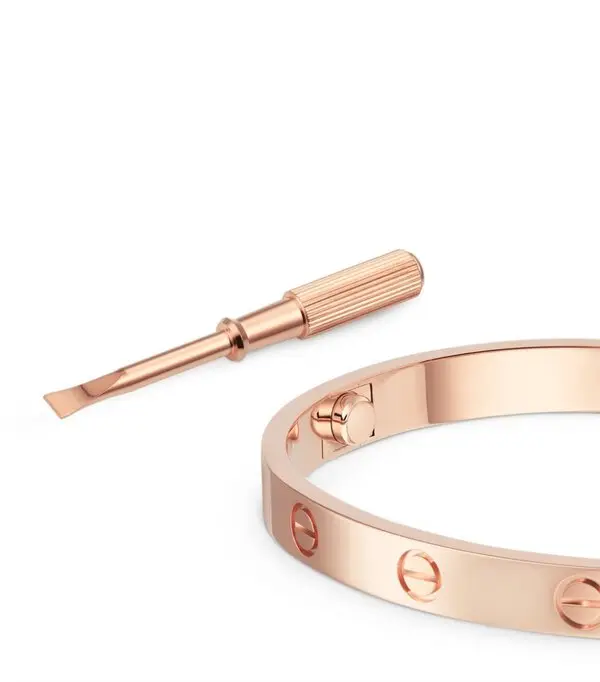 CARTIER Love Bracelet