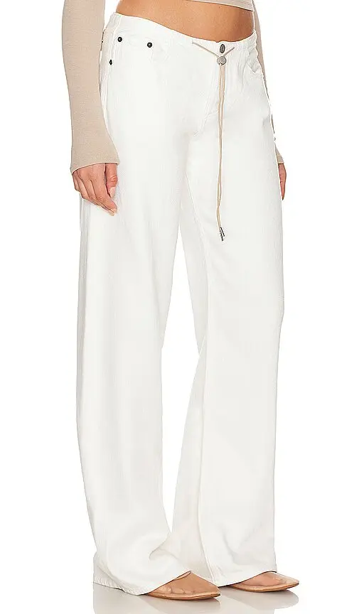 Still Here Cool In White Jeans - Milk