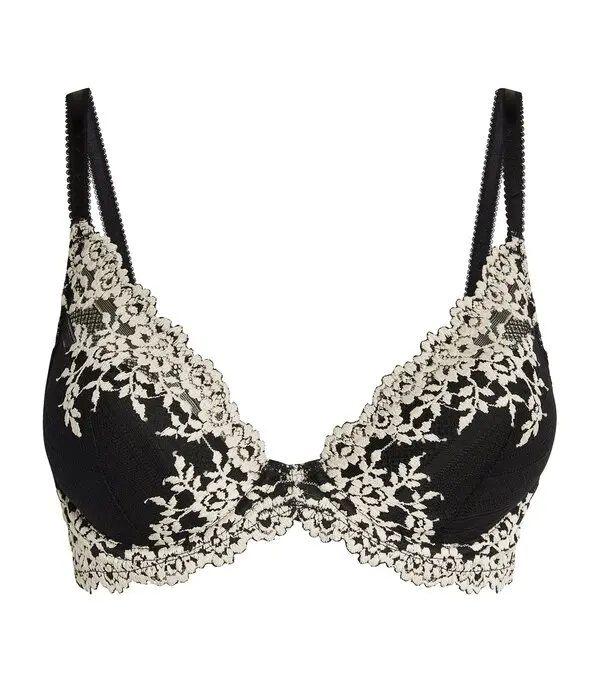 Wacoal Embrace Lace Underwired Plunge Bra - Black