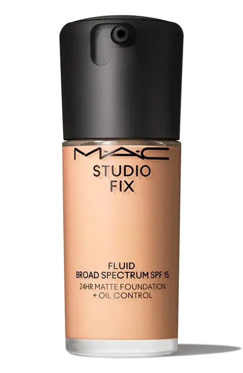 MAC COSMETICS Studio Fix Fluid Spf 15 24hr Matte Foundation + Oil Control - C3.5