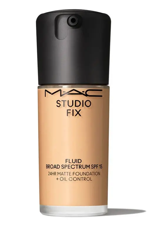 MAC COSMETICS Studio Fix Fluid Spf 15 24hr Matte Foundation + Oil Control - C40