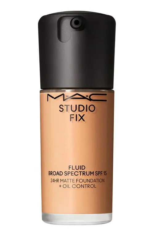 MAC COSMETICS Studio Fix Fluid Spf 15 24hr Matte Foundation + Oil Control - C45