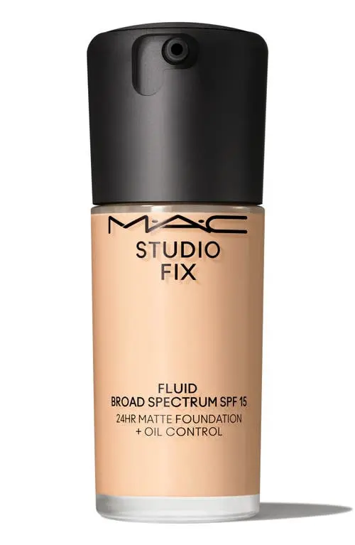 MAC COSMETICS Studio Fix Fluid Spf 15 24hr Matte Foundation + Oil Control - Nc16