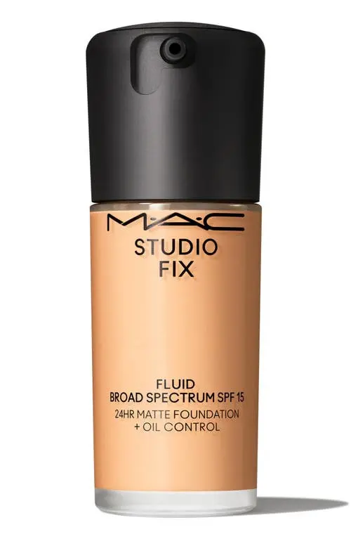 MAC COSMETICS Studio Fix Fluid Spf 15 24hr Matte Foundation + Oil Control - Nc20