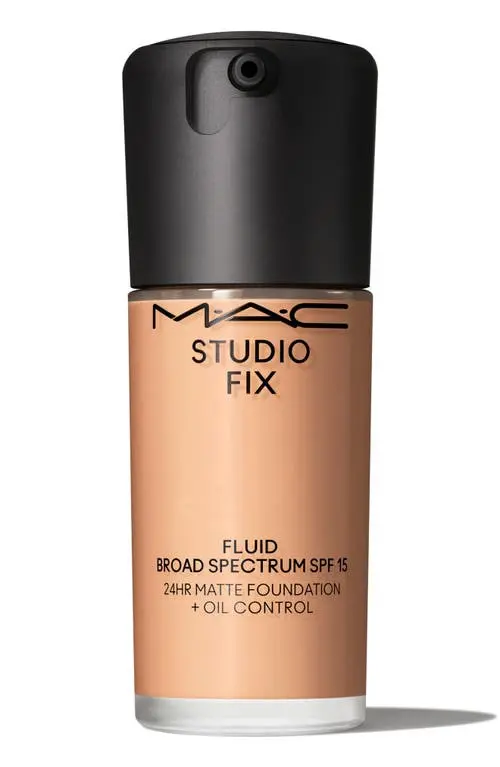 MAC COSMETICS Studio Fix Fluid Spf 15 24hr Matte Foundation + Oil Control - Nc27