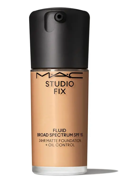 MAC COSMETICS Studio Fix Fluid Spf 15 24hr Matte Foundation + Oil Control - Nc30