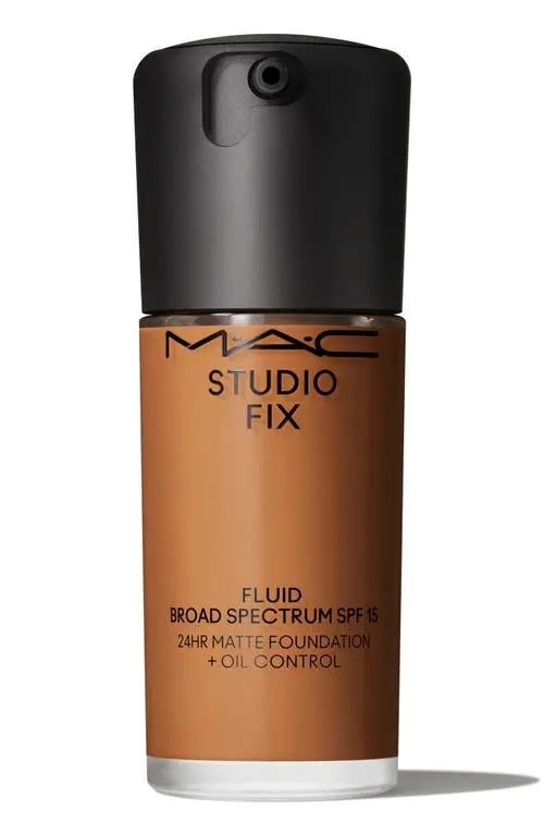 MAC COSMETICS Studio Fix Fluid Spf 15 24hr Matte Foundation + Oil Control - Nc47