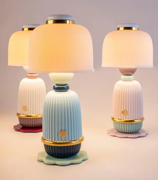 LLADRO Porcelain Kokeshi Lamp