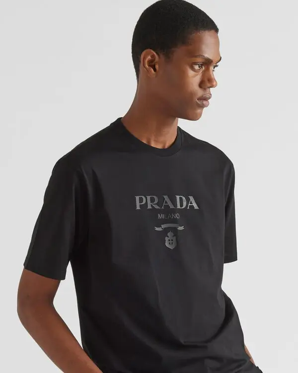 Prada Cotton T-Hirt - Black | Editorialist
