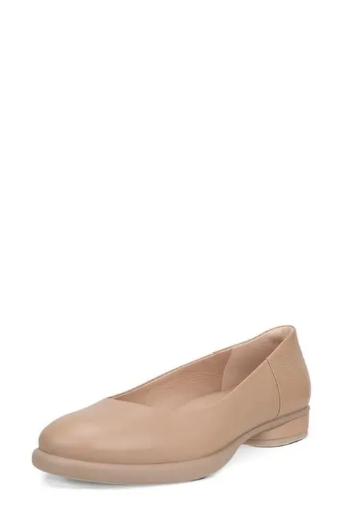 Ecco Sculpted Lx Ballet Flat - Beige