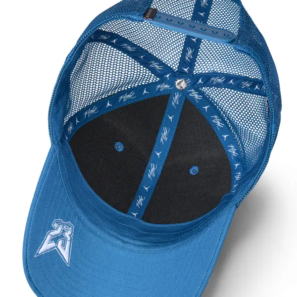 JORDAN Rise Structured Trucker Cap