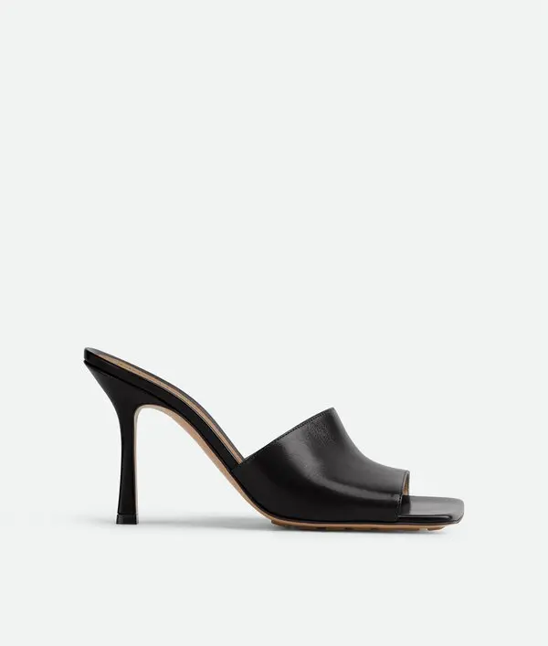 Bottega Veneta Stretch Mule - Black