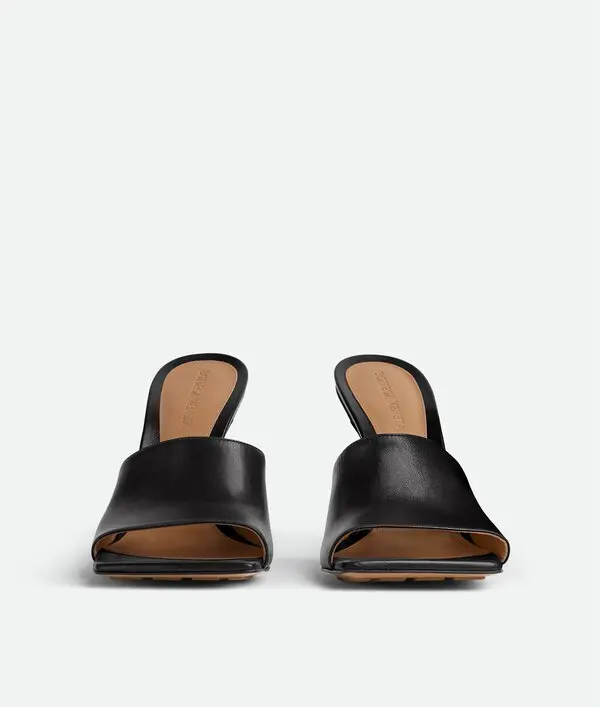 Bottega Veneta Stretch Mule - Black