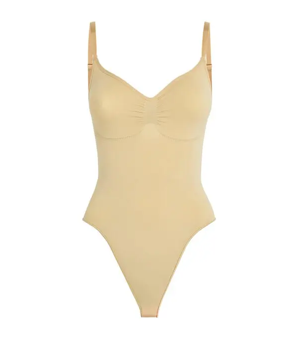 SKIMS Seamless Sculpt Thong Bodysuit - Beige