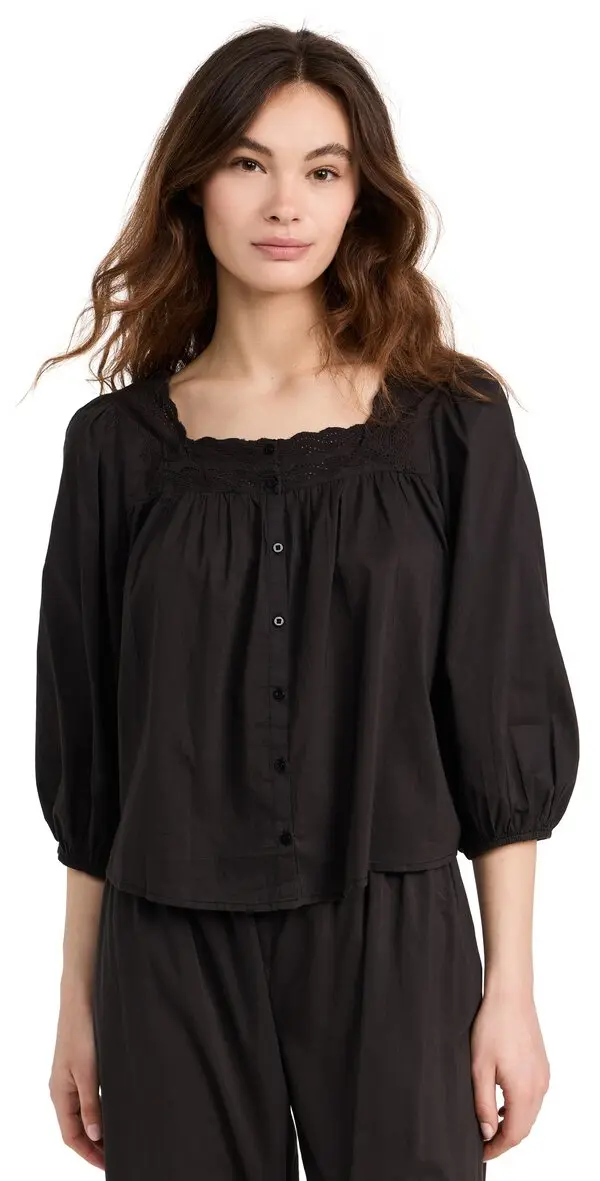 The Great. The Eyelet Button Sleep Top - Black