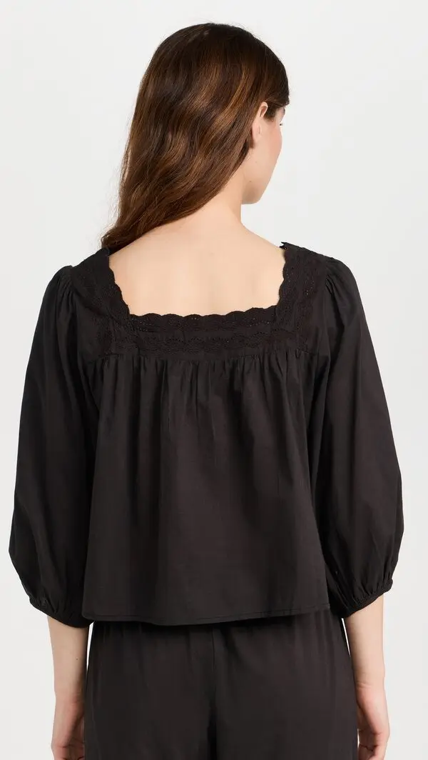 The Great. The Eyelet Button Sleep Top - Black